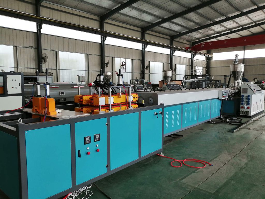 Plastic PVC Pipe Machine - Qingdao Tongsanhegu plastic machinery ...